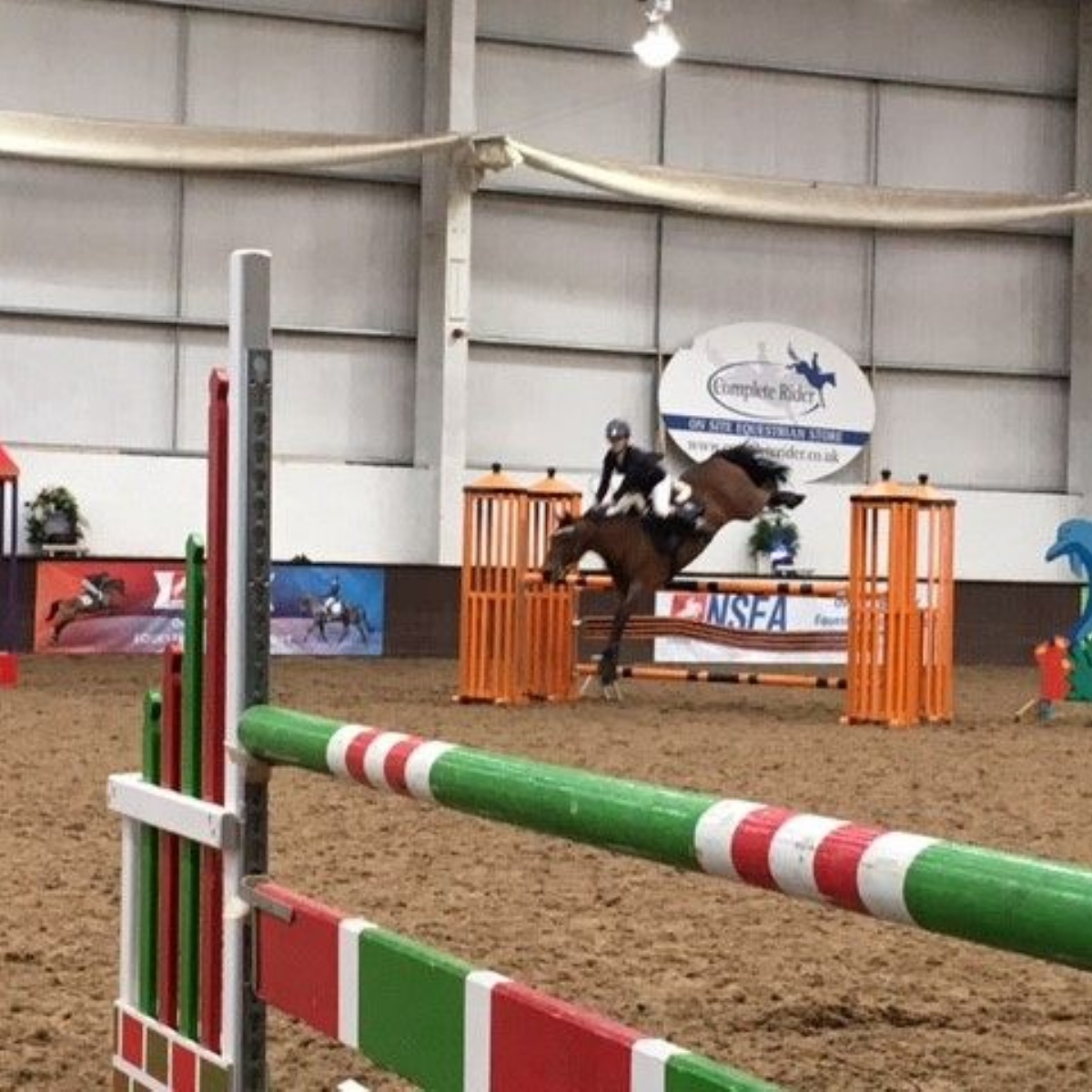 Worksop College - Equestrian success for Lucy and Lizzy